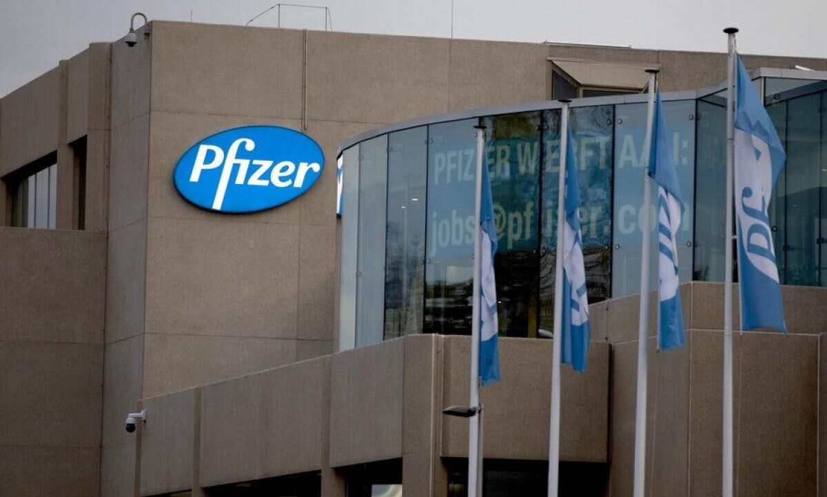 Pfizer in talks with India on vax approval, says CEO