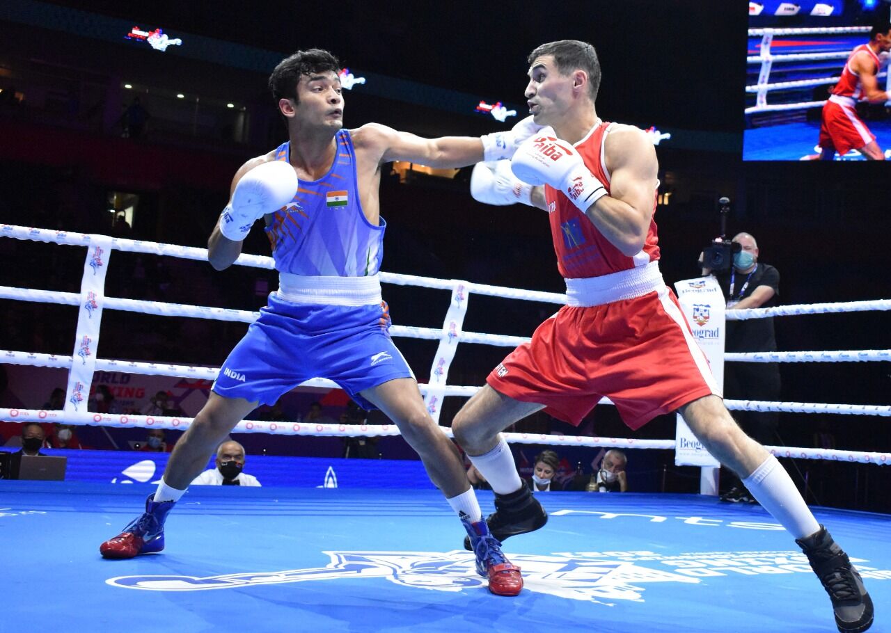 Shiva Thapa advances into quarters at the AIBA Men's Boxing World ...