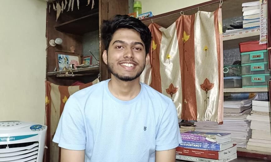 'We must study for knowledge' says Commerce topper Sagar Agarwal