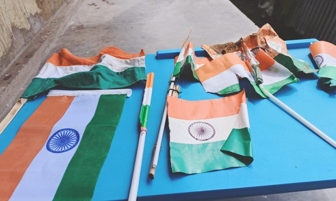 After the I-day fete, NGO thunderbolts volunteers to collect abandoned ...