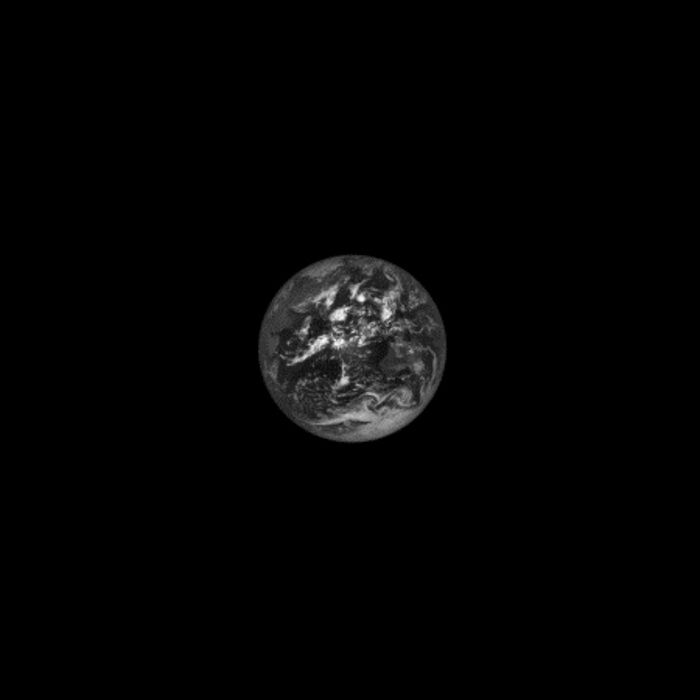 NASA's Lucy spacecraft captures images of Earth, Moon ahead of gravity ...