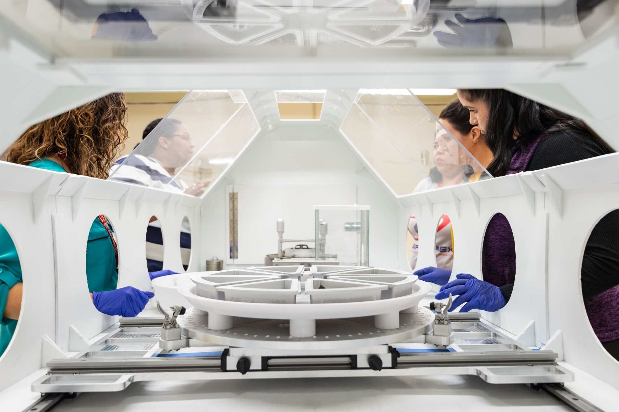 World sets eye on historic asteroid sample delivery by NASA