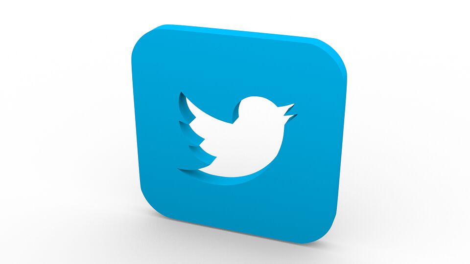 Twitter introduces new features in DMs, will soon launch voice, video chat