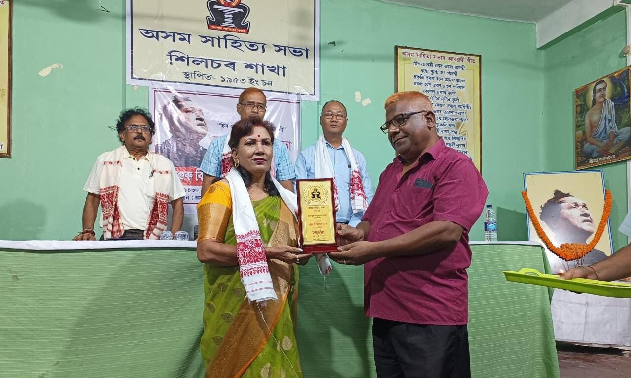 Folk artist of southern Assam feted with Kalaguru Bishnu Prasad Rabha ...