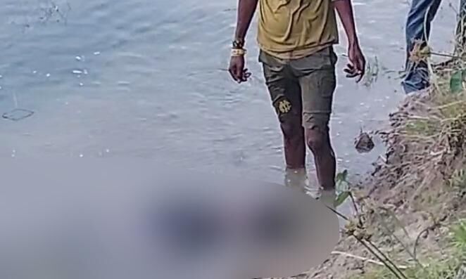 Assam: Unidentified dead body found floating in Biswanath