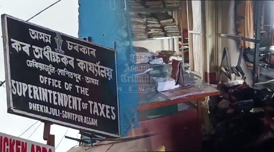 Assam: Fire breaks out at Superintendent of Taxes office in Dhekiajuli