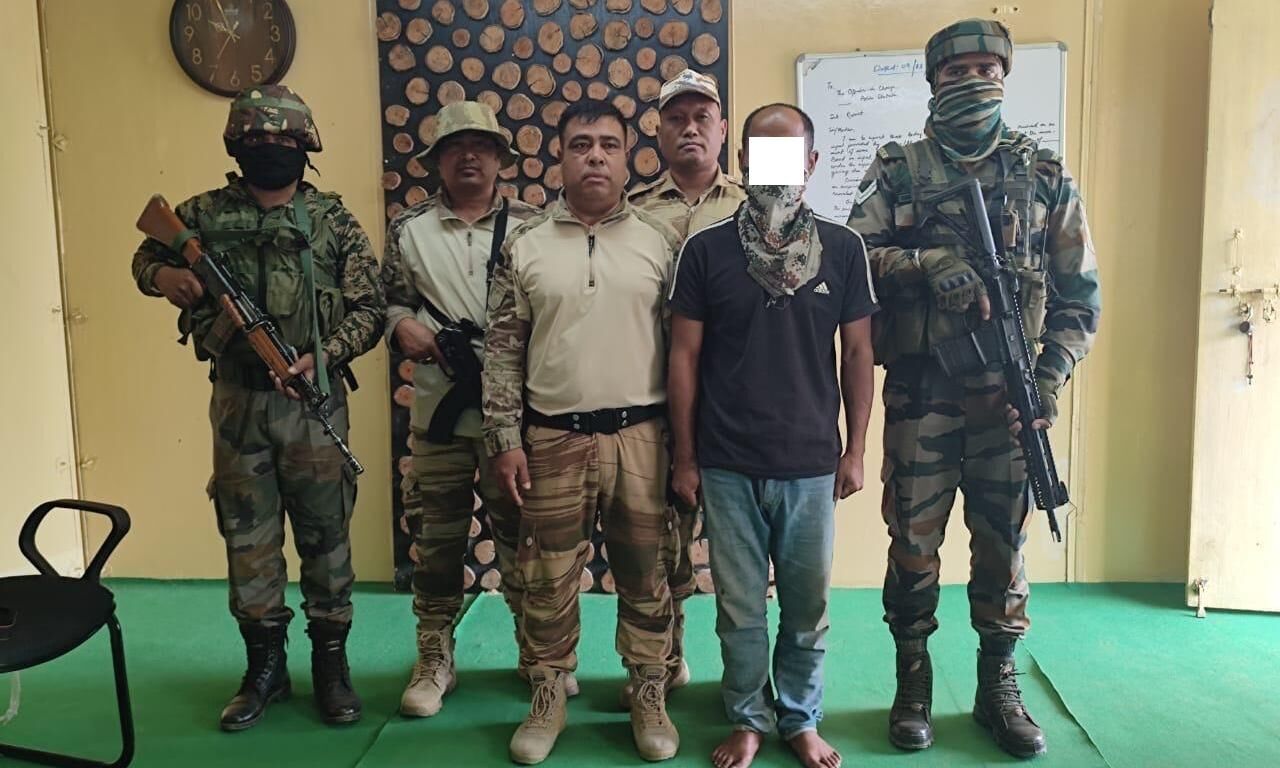 Manipur Police arrest 11 militants, recover large cache of arms, ammunition