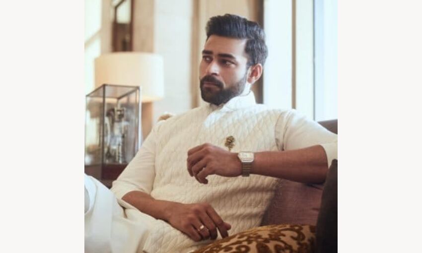 Varun Tej leaves for Korea for next schedule of Indo-Korean film #VT15