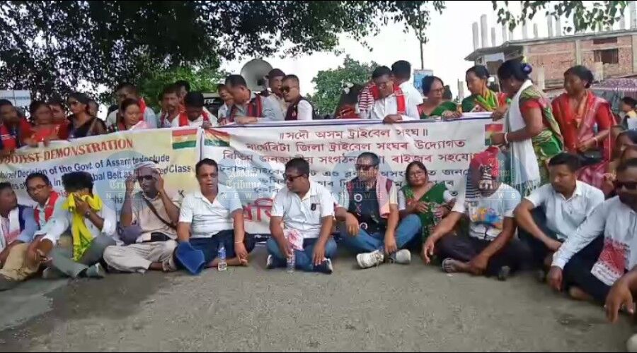 Thousands block NH-315 over land rights to 6 communities in Tirap ...