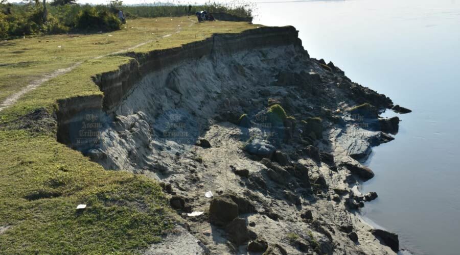 Brahmaputra erosion threatens historic Ramkha Pith, Ajan Peer Durgah in ...